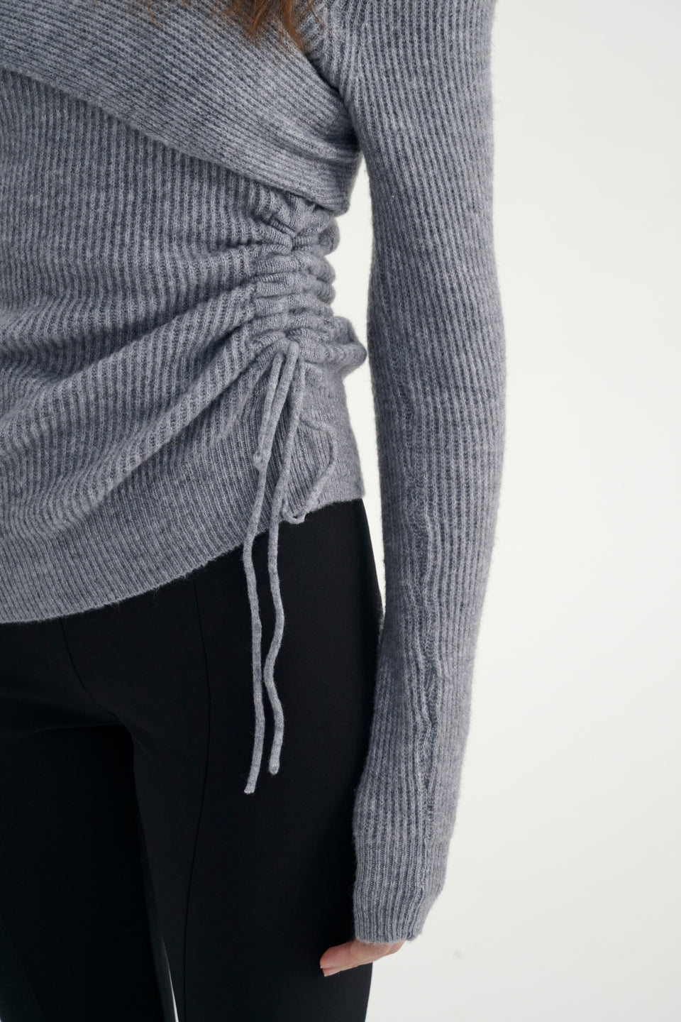 Asymmetrical ruched sweater – Ancosti